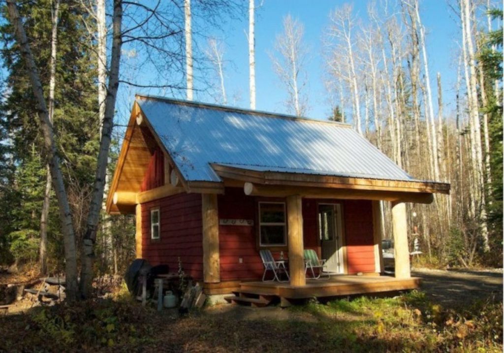 Small Cabin Power Generation - Log Cabin Connection
