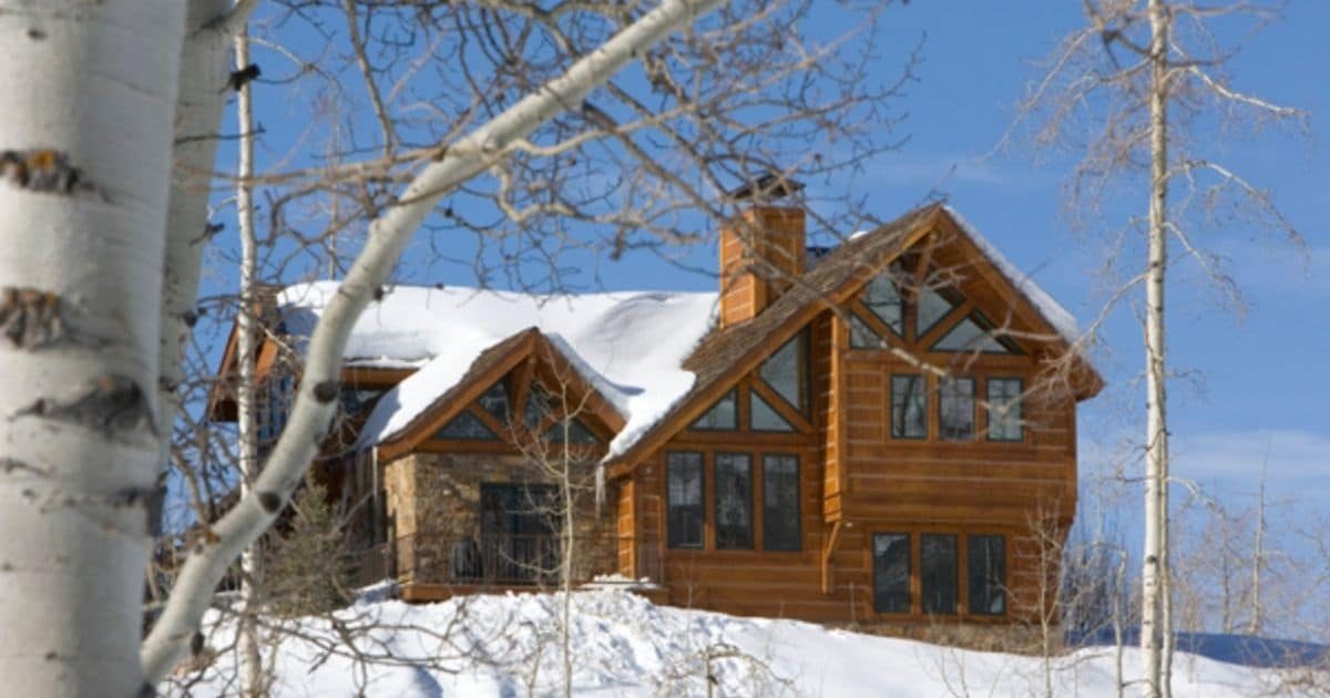 Aspen Lodge Log Cabin Is More Than Just Breathtaking Views