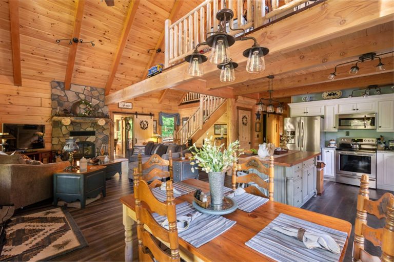 The Kentucky Wilson Log Cabin is a Timeless Classic Home