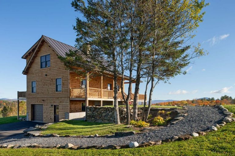 The Skyline Log Cabin Is Three Levels of Rustic Charm