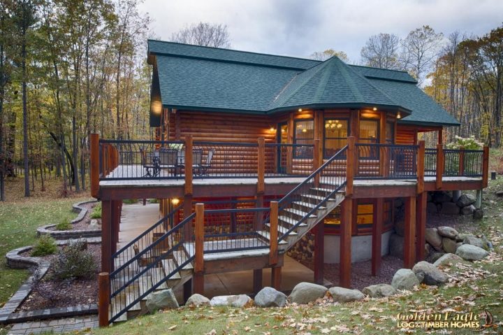 3 Bedroom Hybrid Log Cabin Is a Perfect Upper Michigan Home