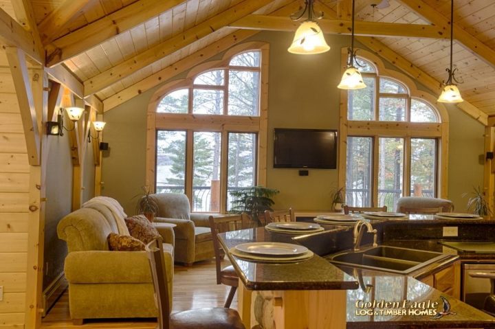3 Bedroom Hybrid Log Cabin Is a Perfect Upper Michigan Home