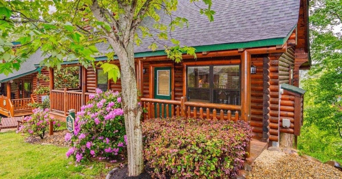 The Smoky Pines Log Cabin is a Perfect Family Retreat