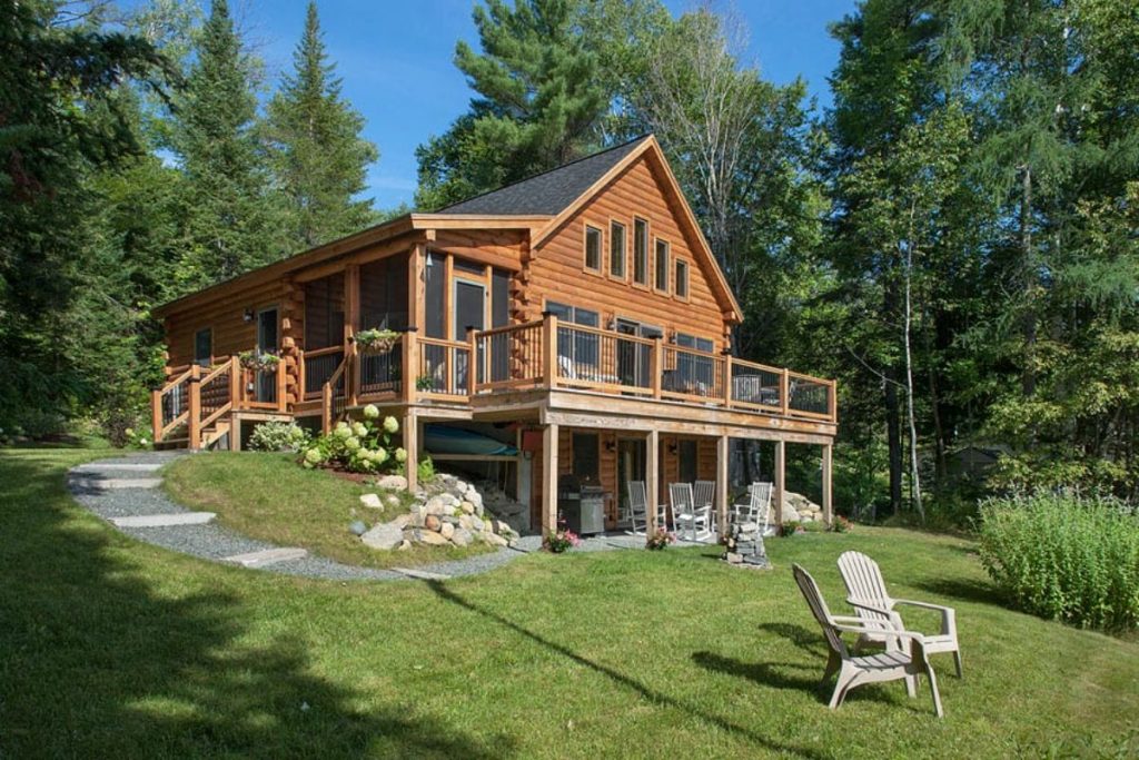 Swiftwater Log Home is a Two Story Lakeside Dream