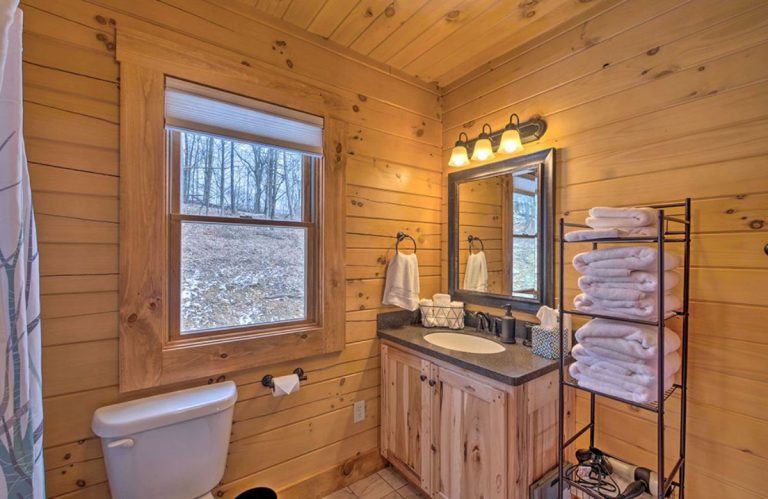 The Cambridge Log Cabin Wows With A Modern Open Floor Plan