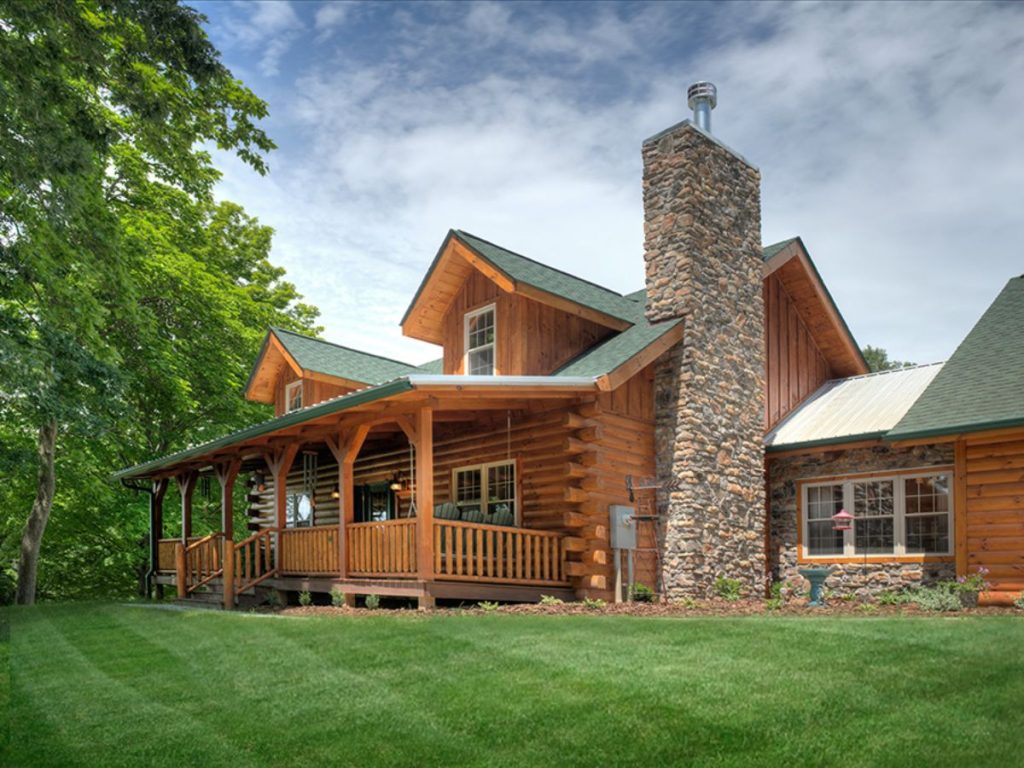 The Pennsylvania Hudson Log Cabin Has a Lovely Modern Kitchen