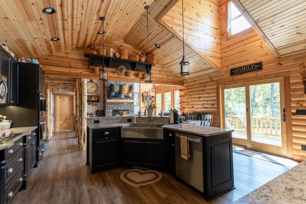 The Ice Angel Cabin is a Classic Lakeside Retreat - Log Cabin Connection