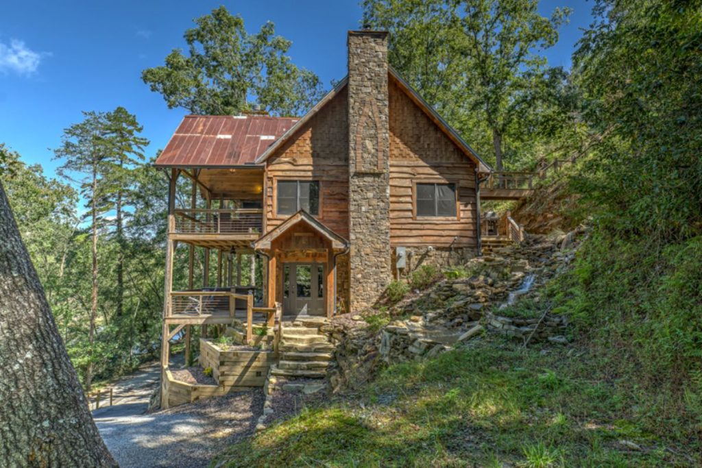 Trout House Cabin Retreat Easily Sleeps 10 People