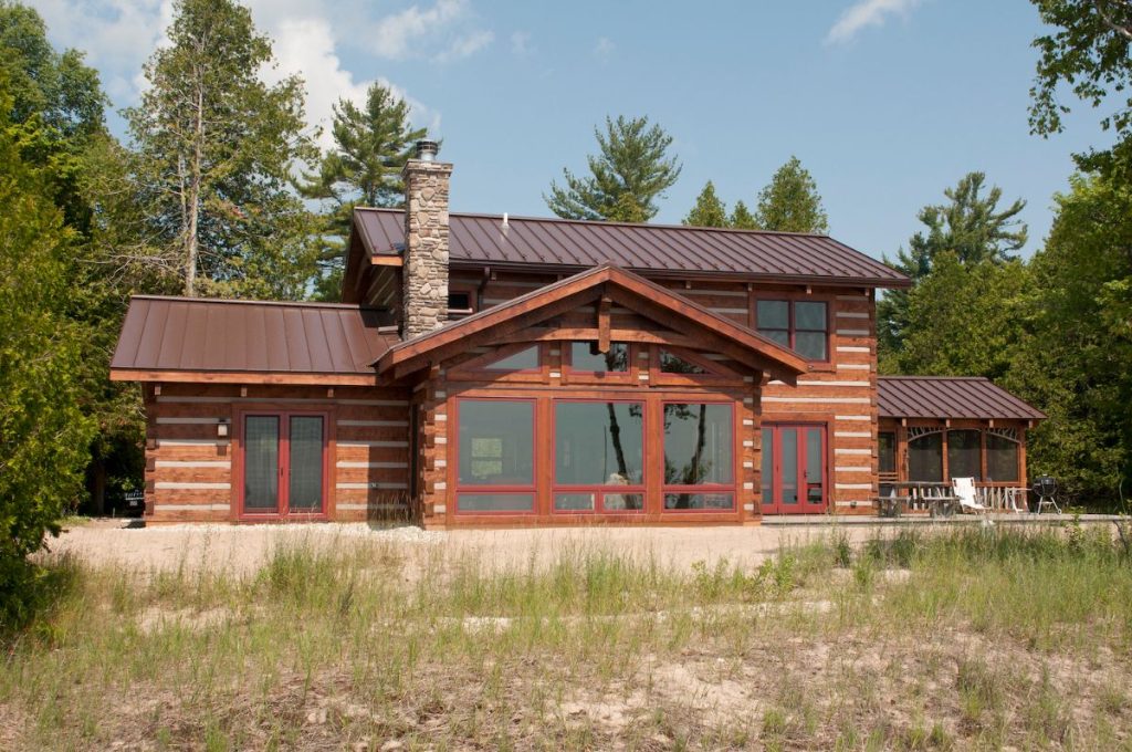 Drewek Camp Mudjeekee Is a Gorgeous Waterfront Cabin Home