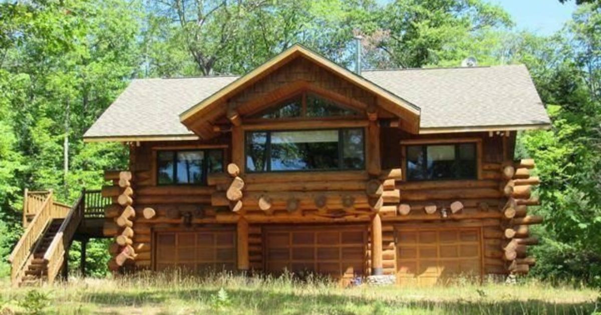 This Rustic Upper Peninsula Michigan Cabin Could Be Yours