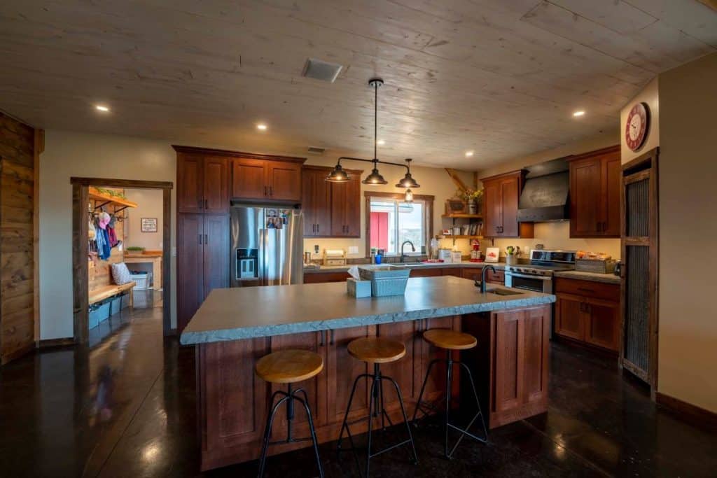 The Ultimate Barn Home is the Cabin of Your Dreams